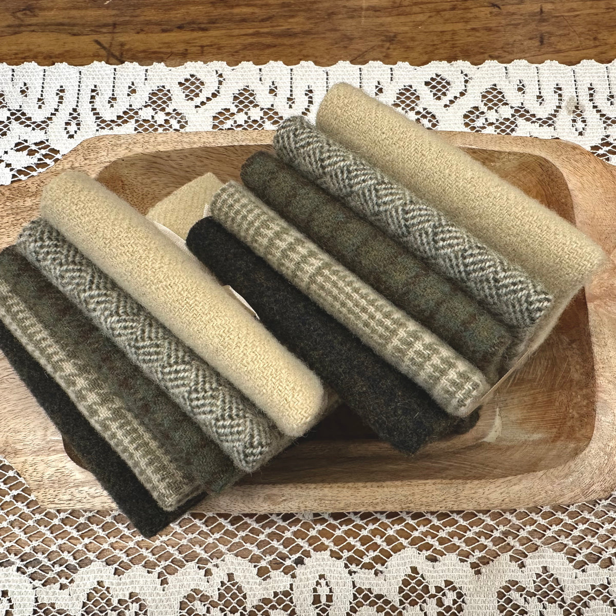 Wool Bundle W – Buttermilk Basin
