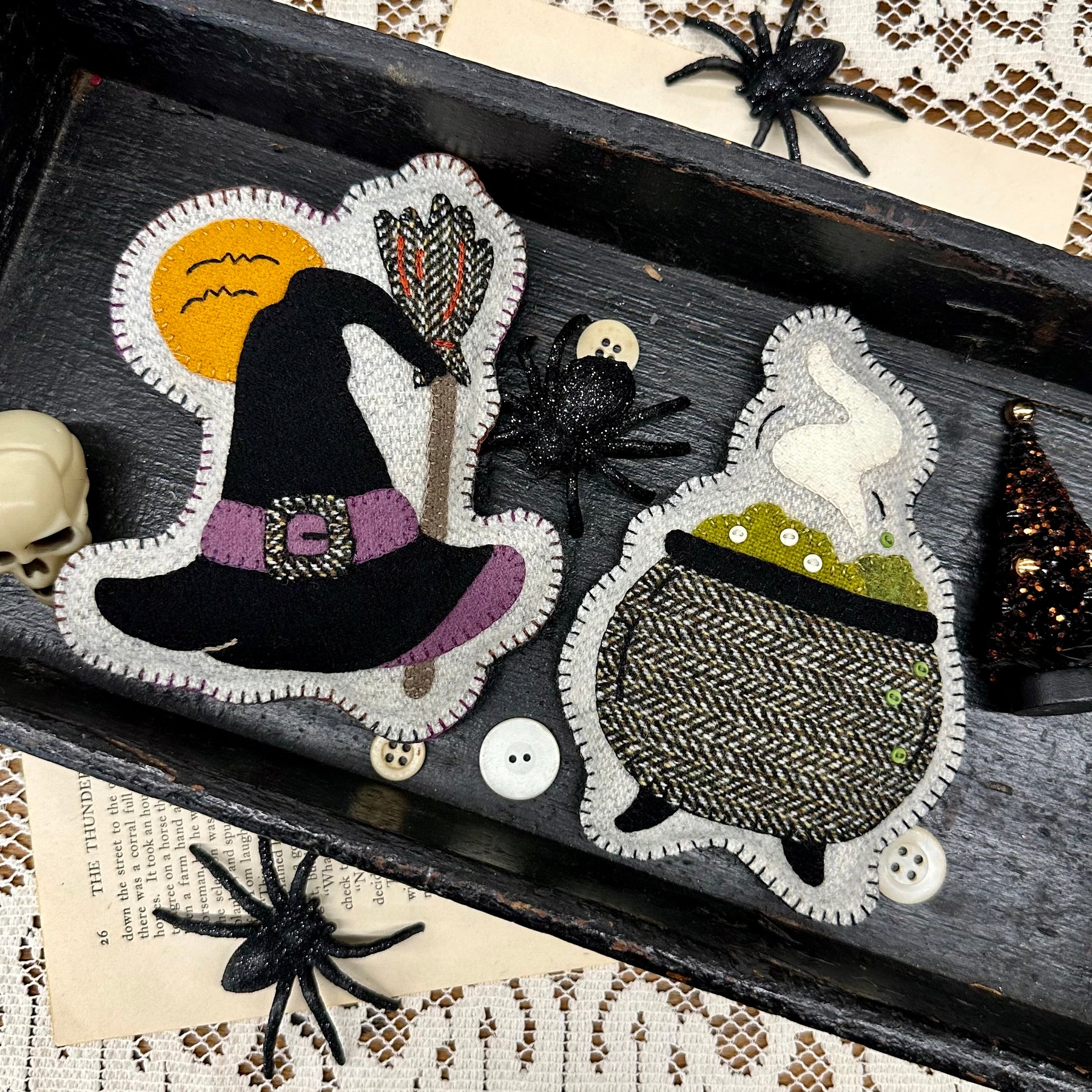 Witch Hat & Cauldron Bowl Filler – Buttermilk Basin